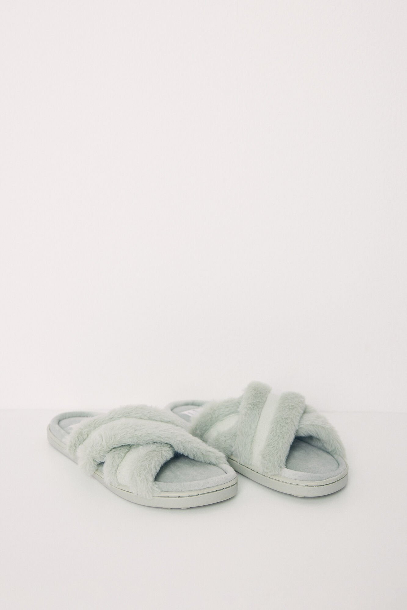 Green padded slippers - Labesny